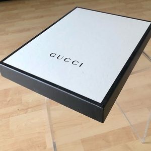 Gucci | Accessories | New Authentic Gucci Large Sweatersize Retail Gift ...